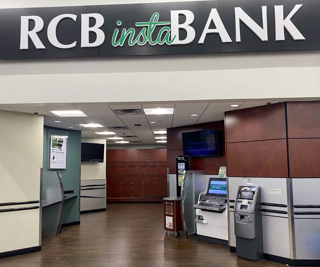 Claremore Walmart ITM Location - RCB Bank